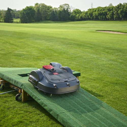 Toro Range Pro™ 100 | Autonomous Golf Ball Picker - Parkland - Lawn ...