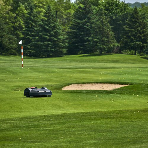 Toro Range Pro™ 100 | Autonomous Golf Ball Picker - Parkland - Lawn ...