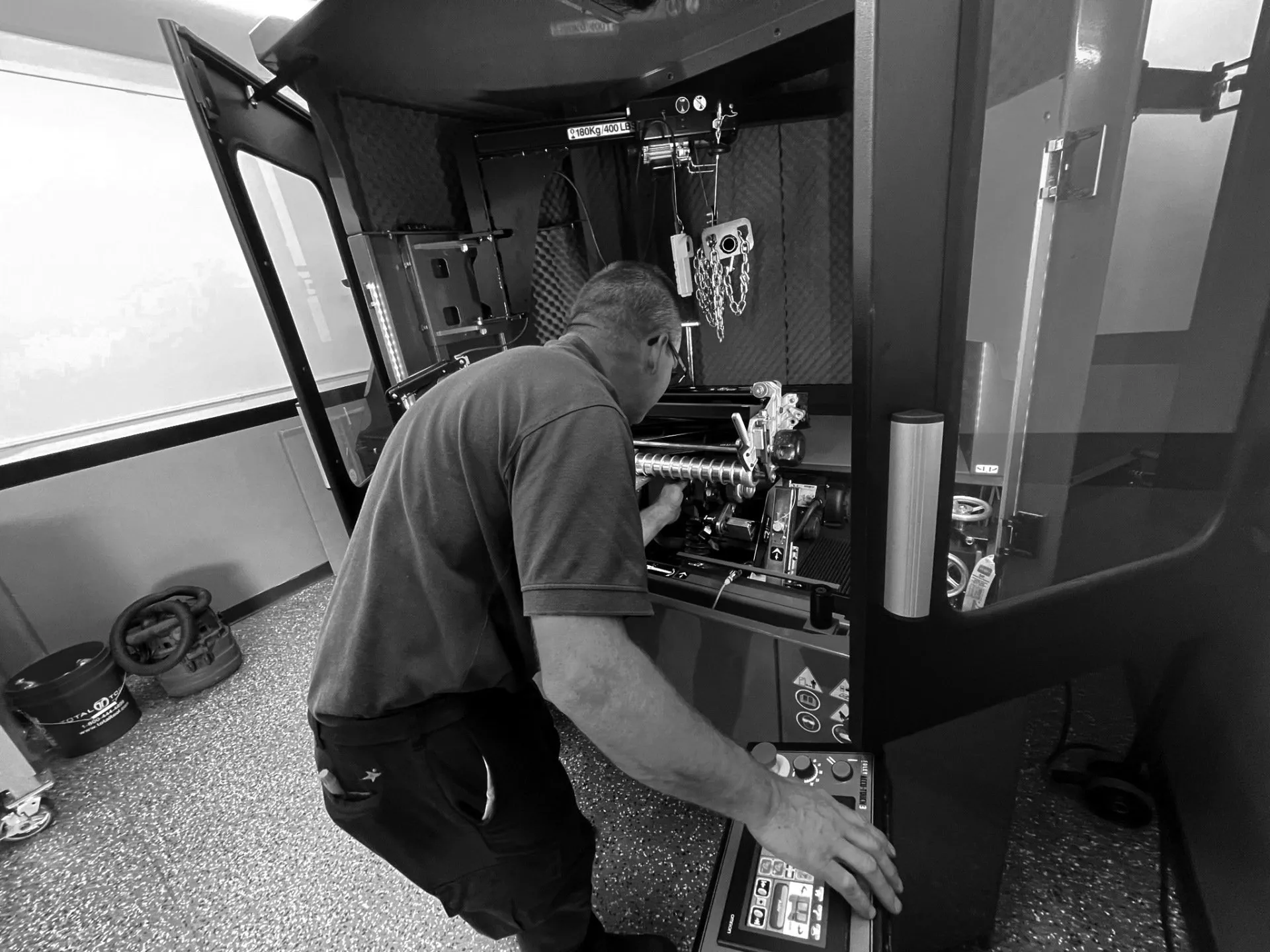 Foley Reel Grinders - Precision Grinding Equipment