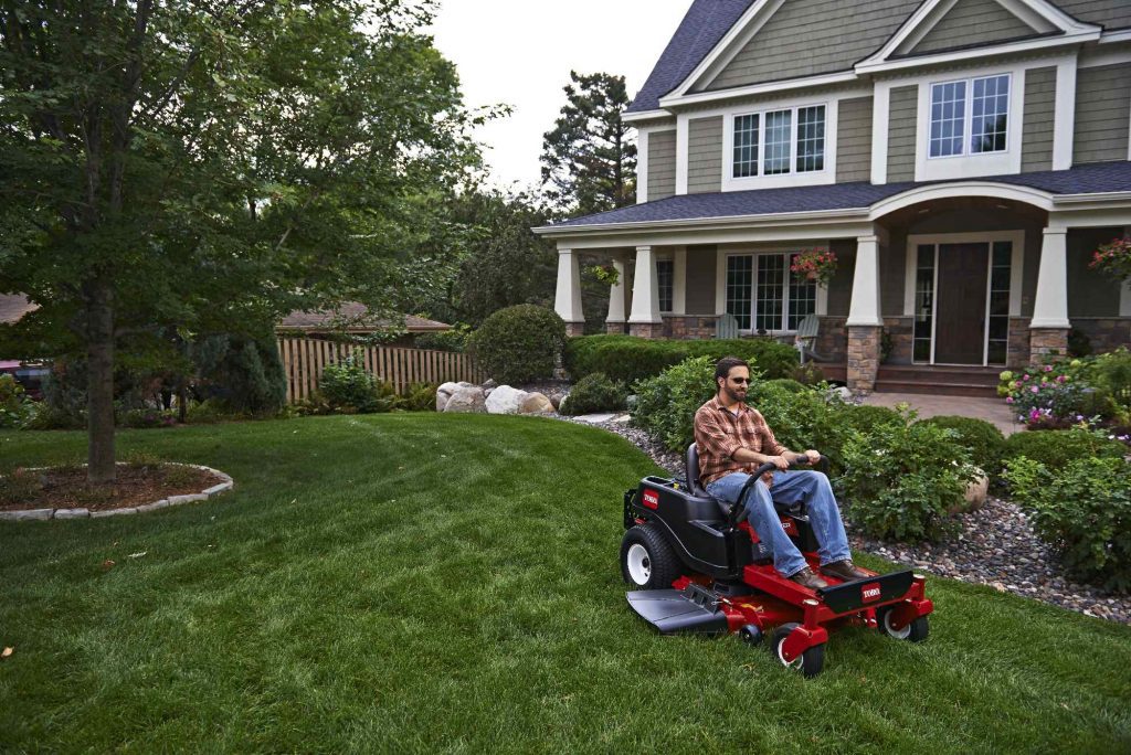 Toro TimeCutter ZS 3200S 32 inch Ride-on Mower | Efficient