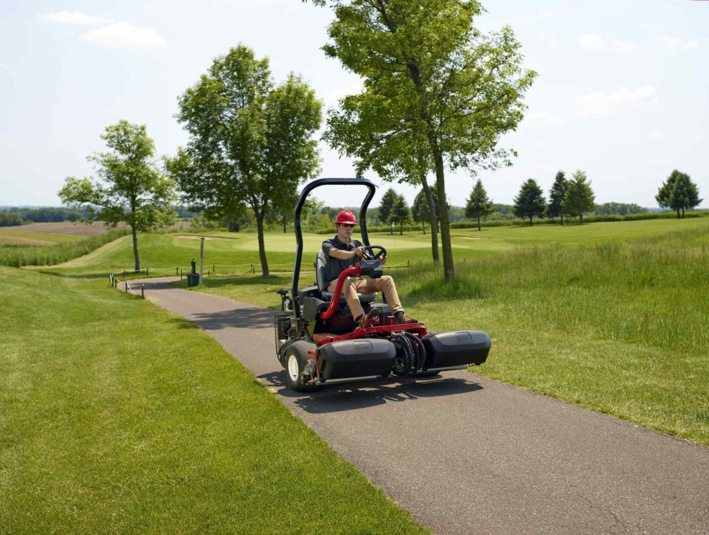 Toro Greensmaster® 3250-D Ride-on Mower | Made for any task